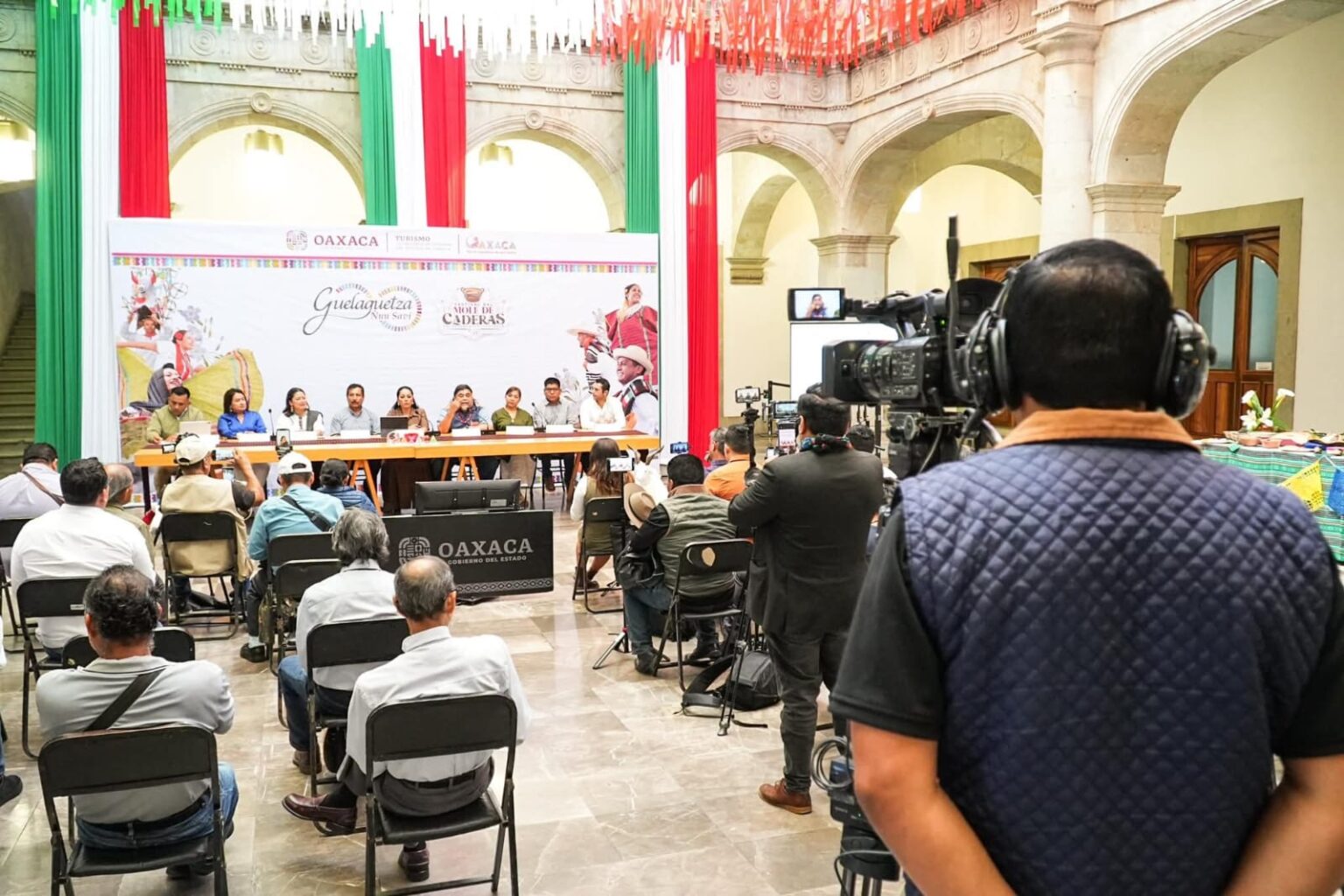 🌽 Oaxaca y Huajuapan celebran la cultura mixteca con mole, música y ...